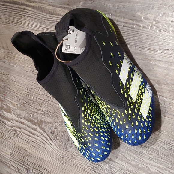 adidas | Shoes | Adidas Predator Freak 3 Demonscale Laceless Soccer ...